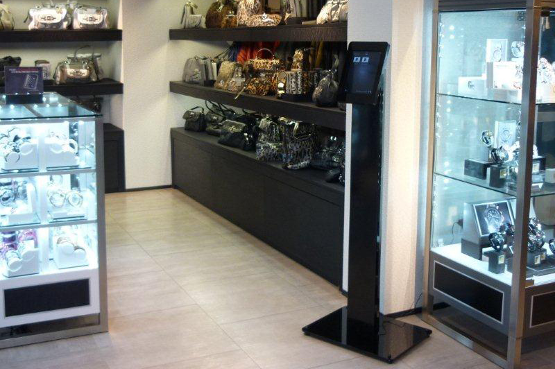 Mounting Solutions : ArmorActive Sentinel Stand